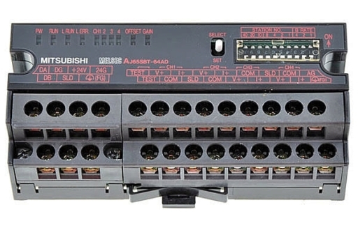 "Mitsubishi 4-Channel Analog Input Module AJ65SBT-64AD - Voltage/Current"